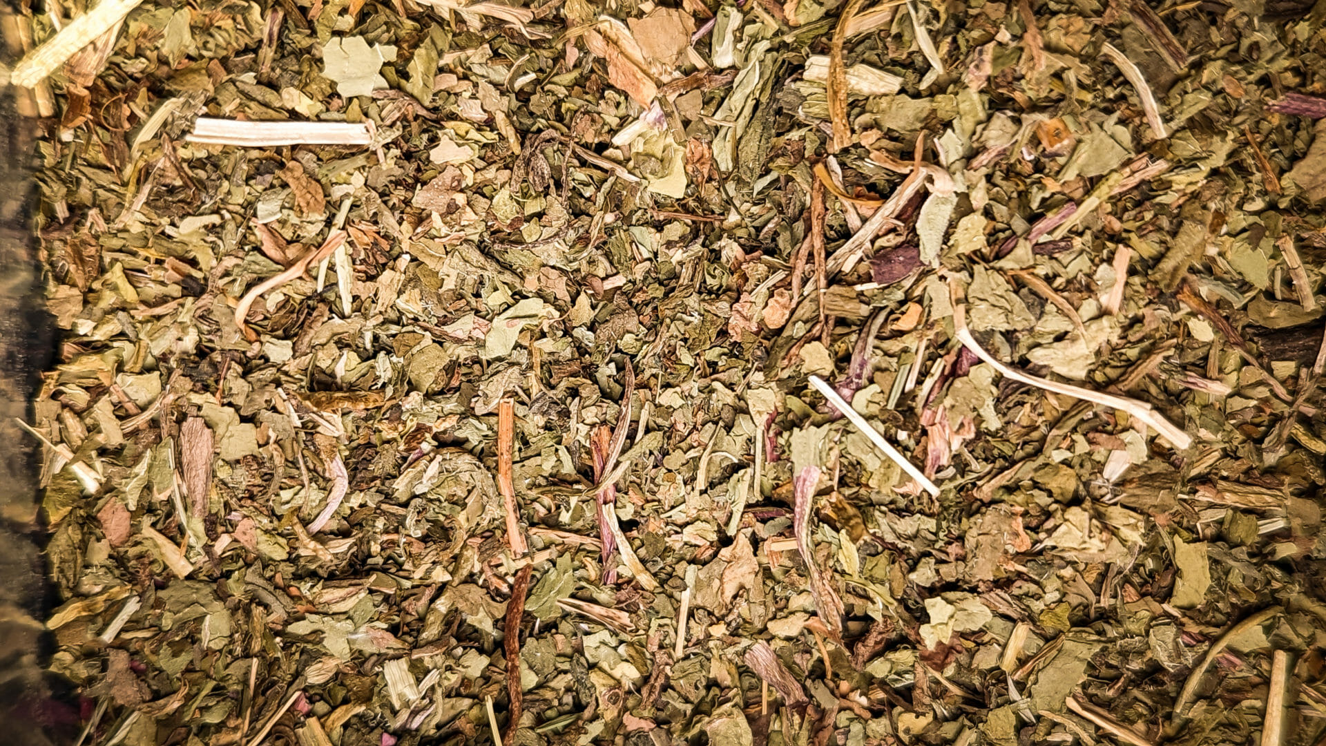 Shop Wild Lettuce Leaf - Organic Dried Herbs - Smokably
