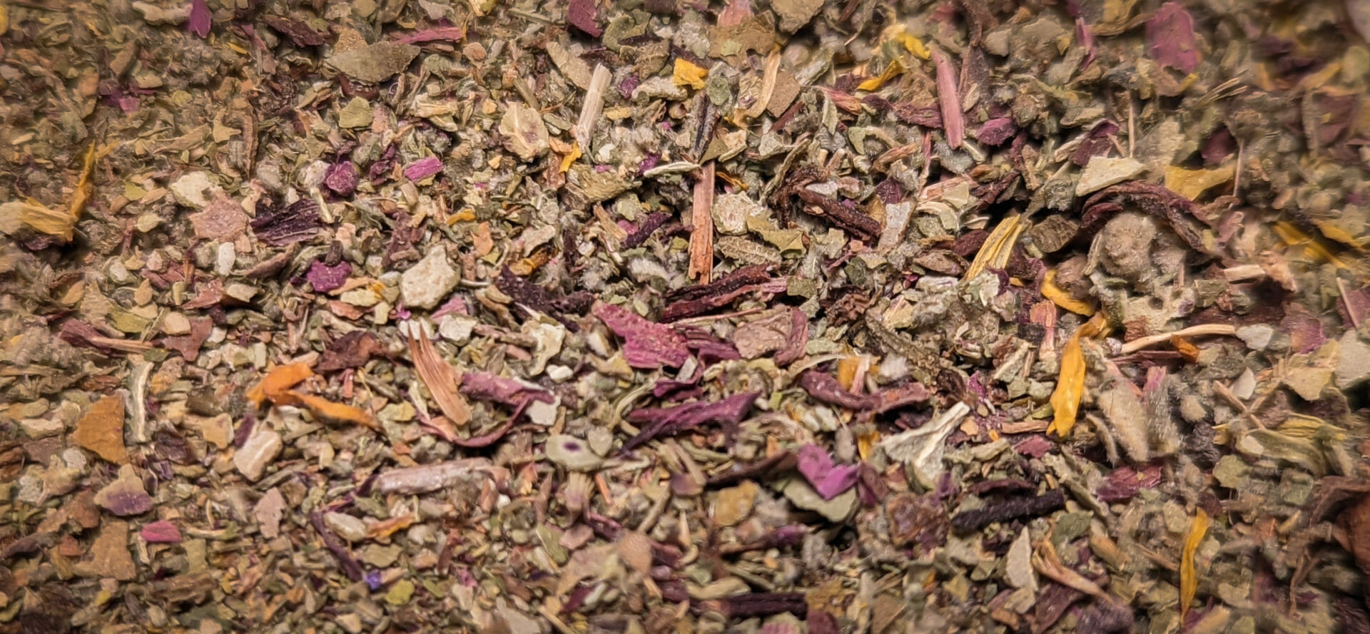 Red Lotus Herbal Blend - The Space Within